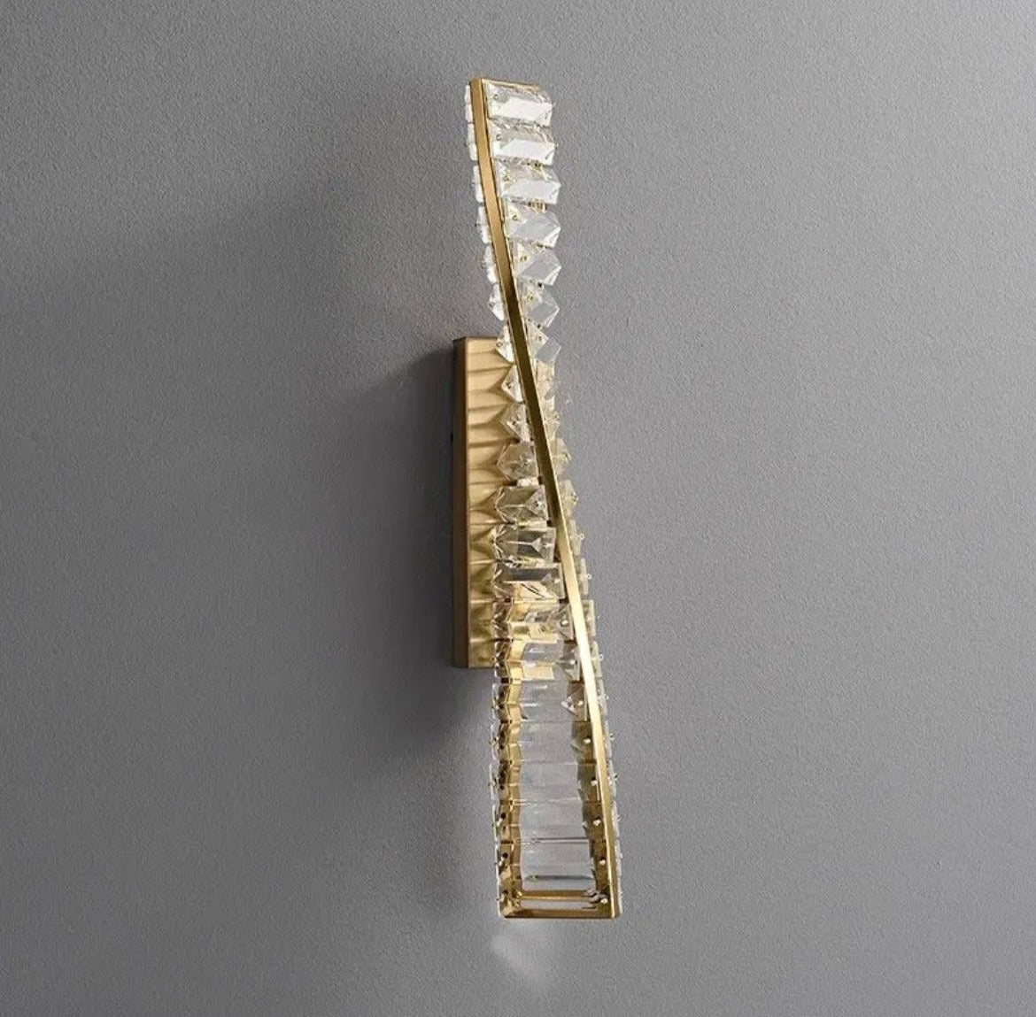 Nordic High-End Luxury Wall Light for Stylish Spaces
